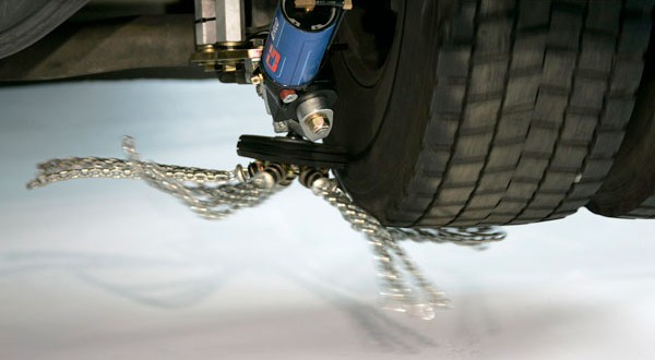 RUD ROTOGRIP CS Compact Solution Automatic Snow Chain System - MHW Magazine