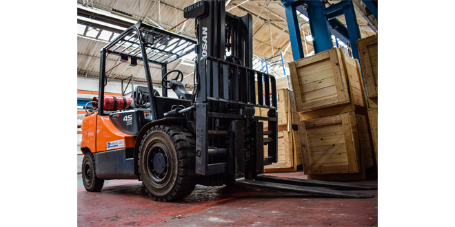 Hydrobolt taps into Doosan versatility - Materials Handling World News