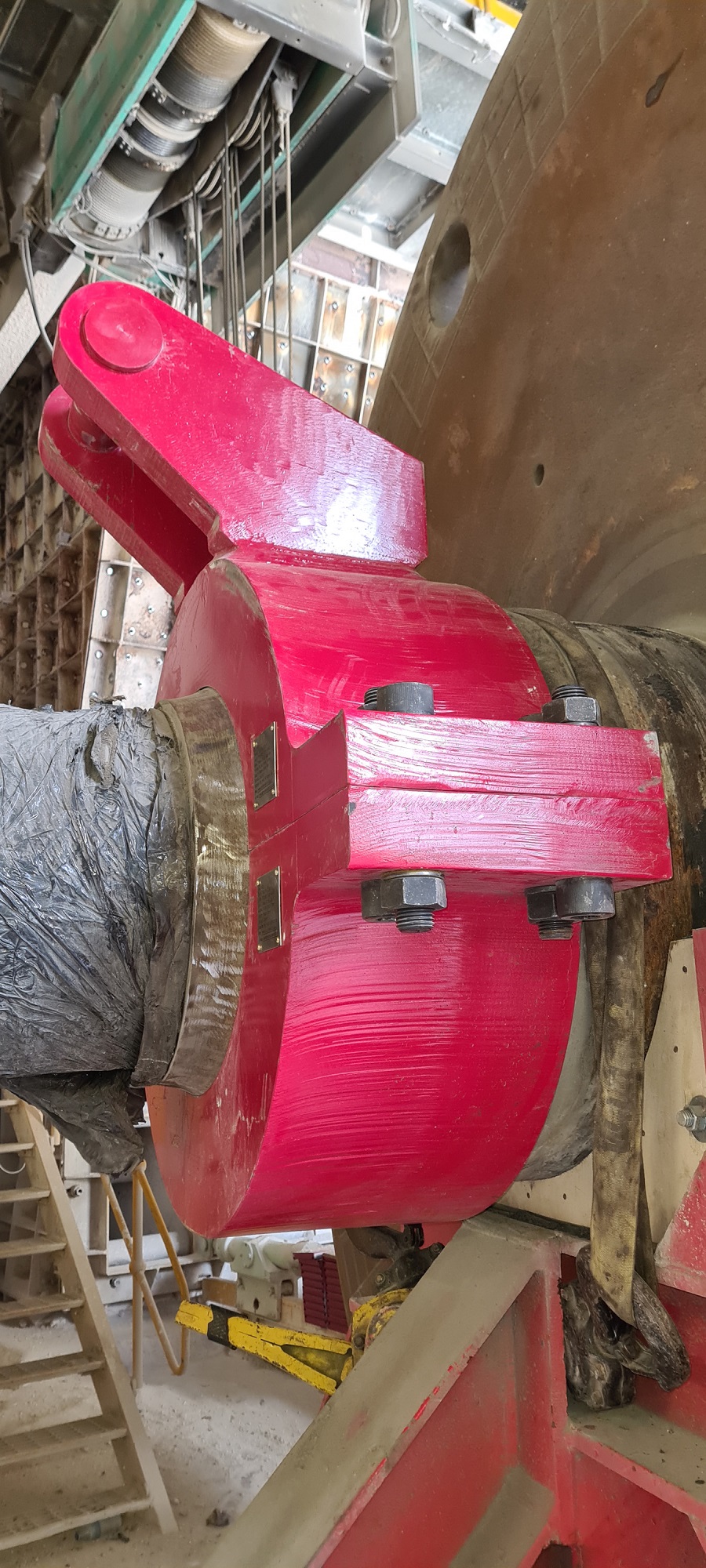 Cementing the benefits of specialist services from Hoist & Winch ...